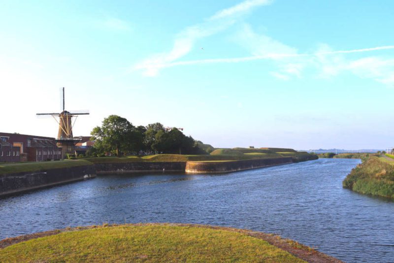 Stadswandeling door Hellevoetsluis-Vesting | Bestemming Buitenlucht